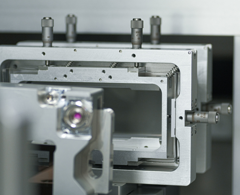 MicroLED transfer - 3D-Micromac AG